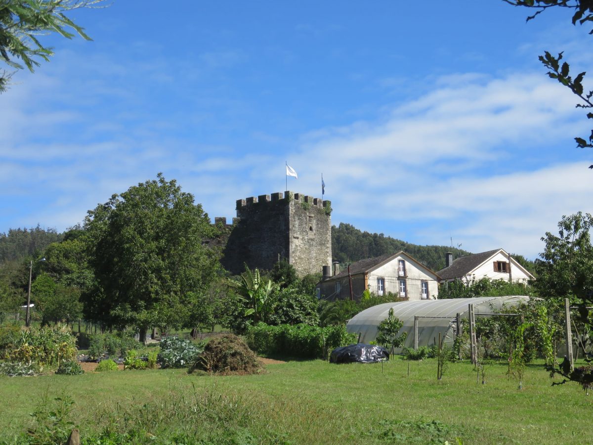El Castillo de Moeche, una fortaleza cargada de historia. - El viajero ...